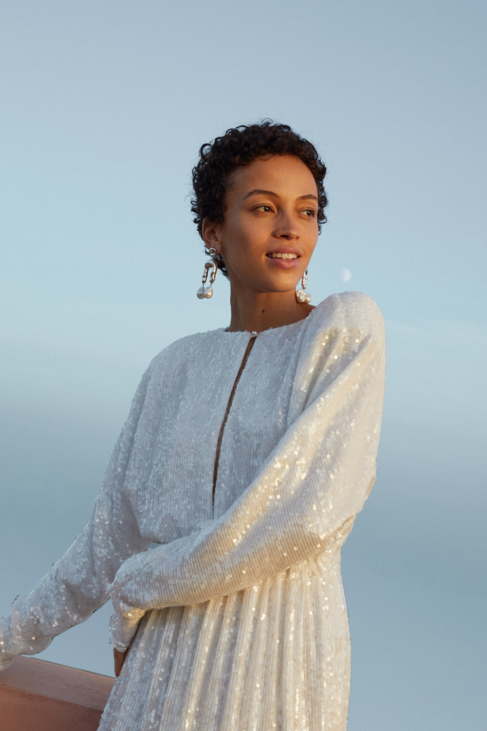 Modern Infinity - Kaviar Gauche